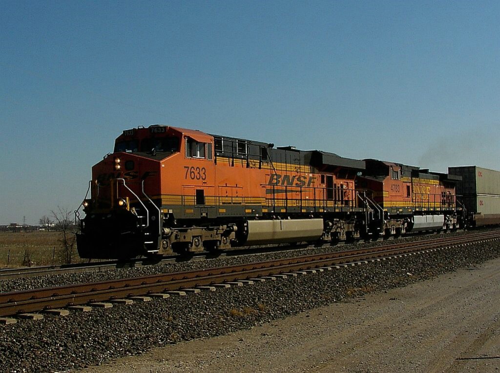 BNSF 7633